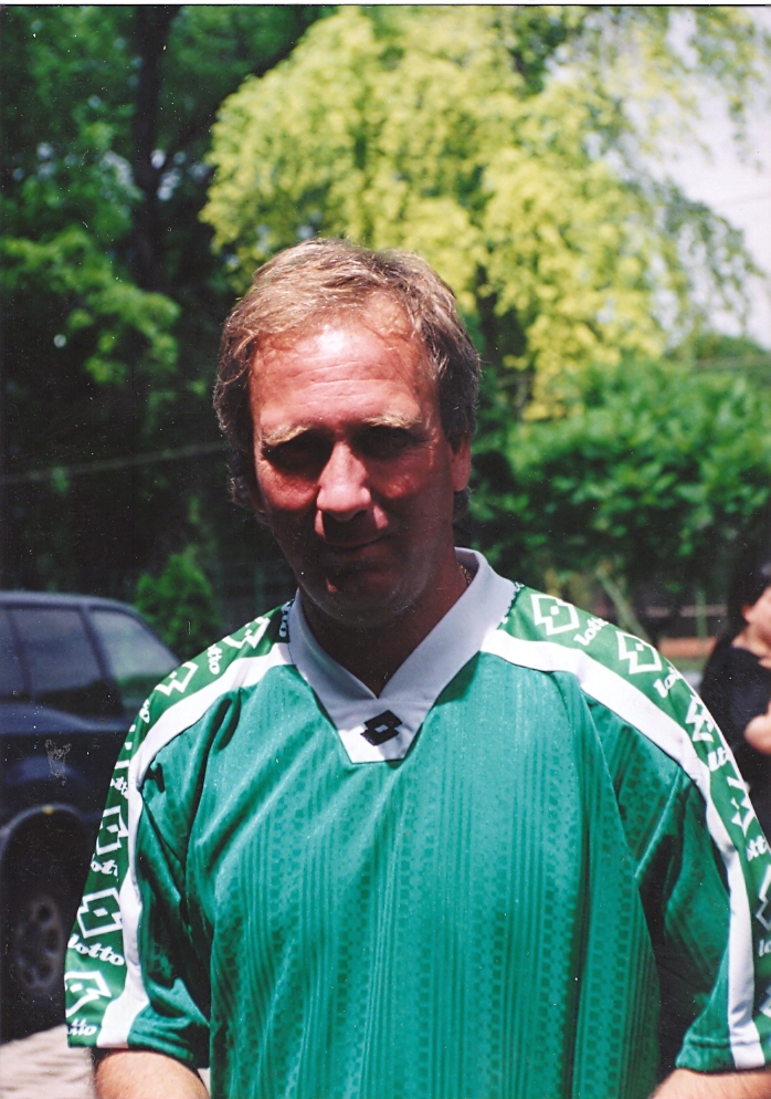 Teljes méret 698 × 994 pixel